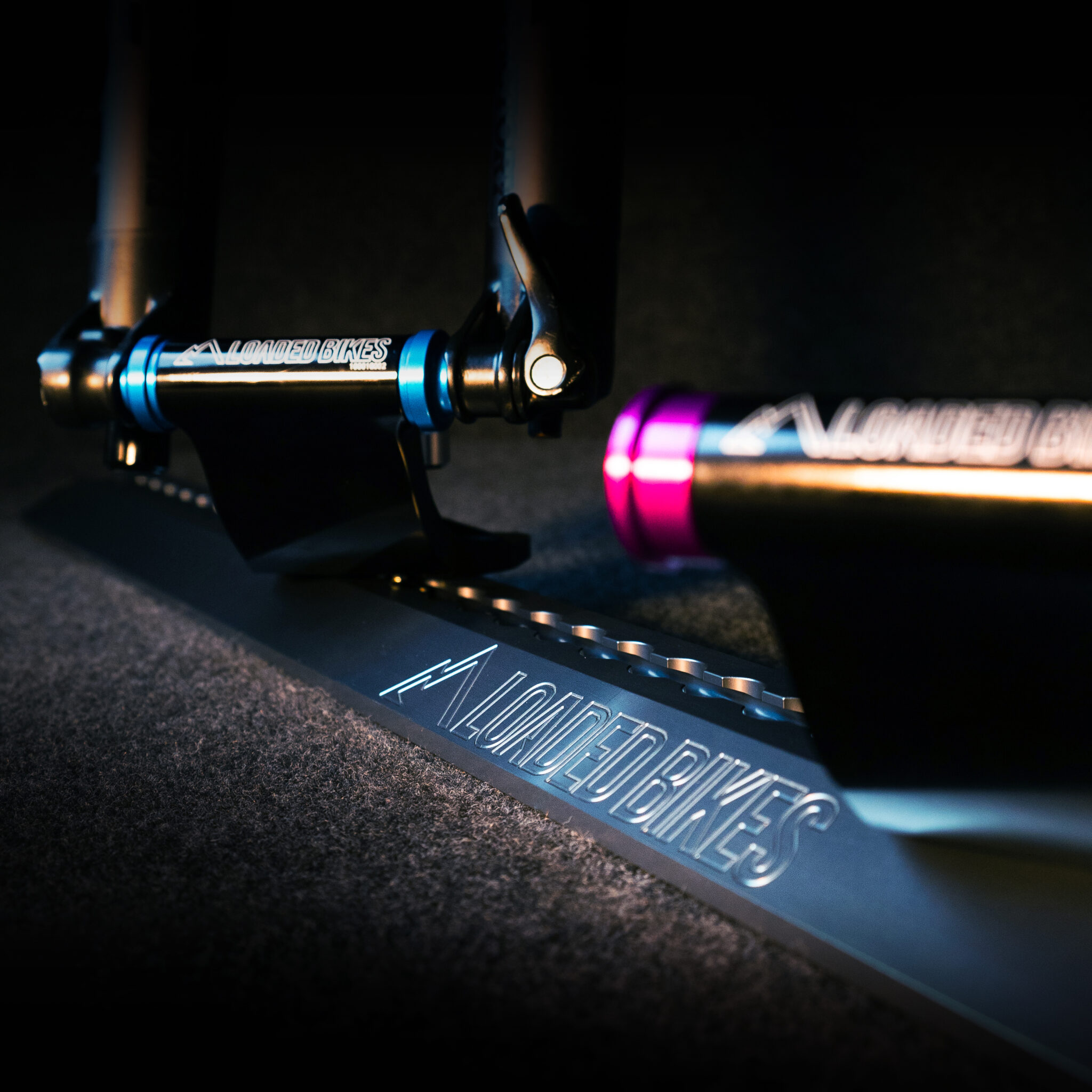 How to transport your mountain bike in a van? - Loaded Bikes