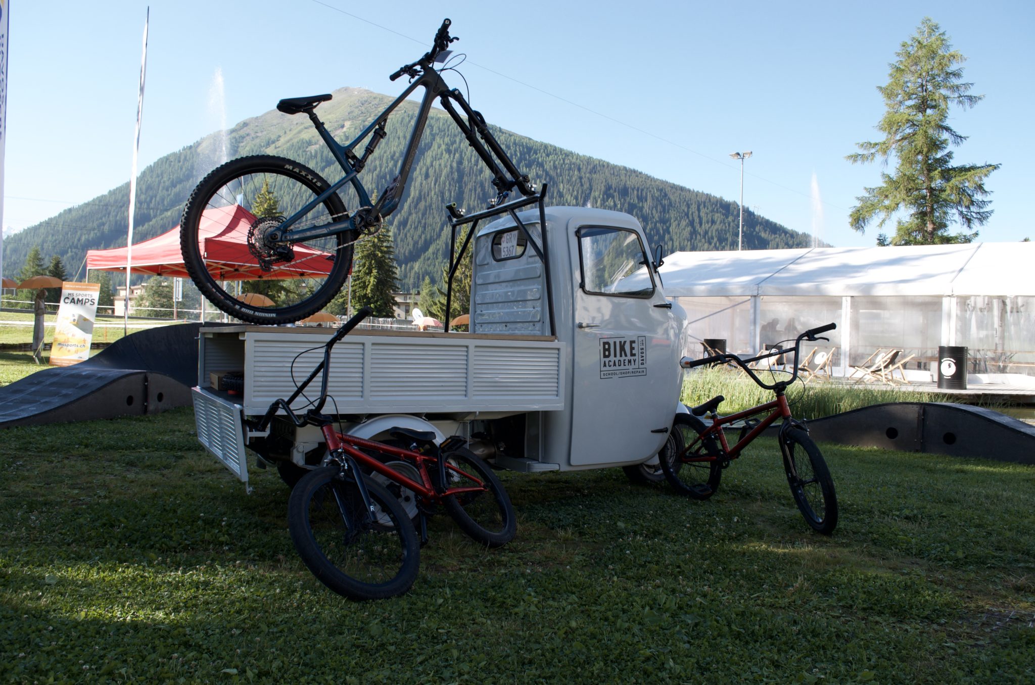 Bike Academy Davos - Boldly going where Tuk-Tuks have never gone before ...